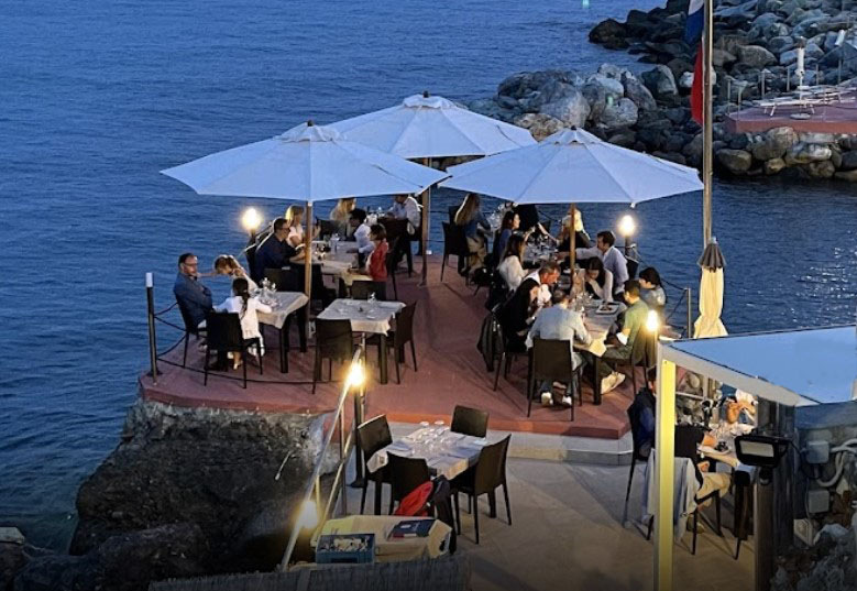 Baia Papaciann’a, aperitivo e cena in riva al mare - Prima Monza