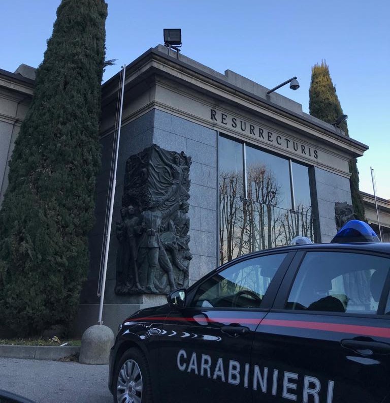 Ancora furti al cimitero, la sfogo di due cittadine di Carate Brianza ...